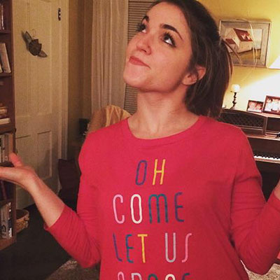 Julia DeLois - Improv Bio