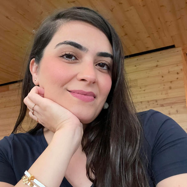 Delal Pektas - Improv Bio